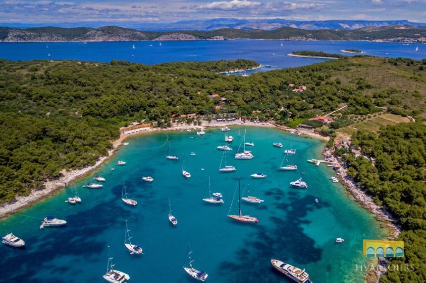 The Paklinski Islands Getaway - Hvar Tours